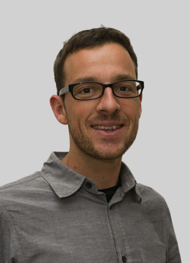 Prof. Dr. rer. nat. Nicolas Vogel - Master's Program Advanced Materials ...